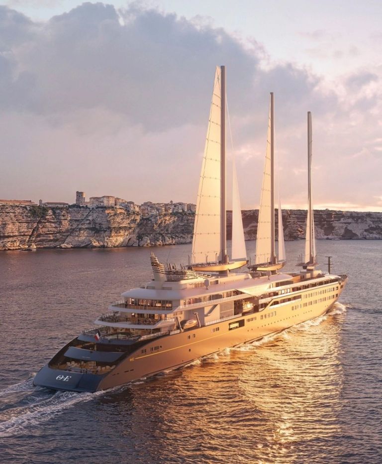 Discover the Luxurious Orient Express Corinthian Yacht Experience
