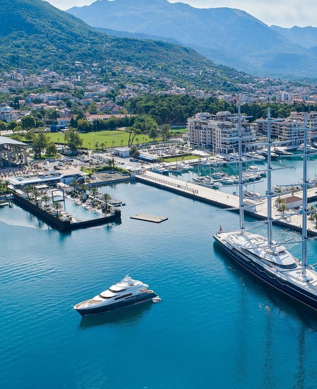 Experience Luxury at AURA Beach Montenegro: A New Beach Club