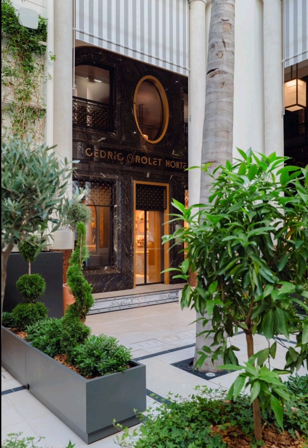 Discover Cedric Grolet Monte-Carlo: A New Culinary Gem